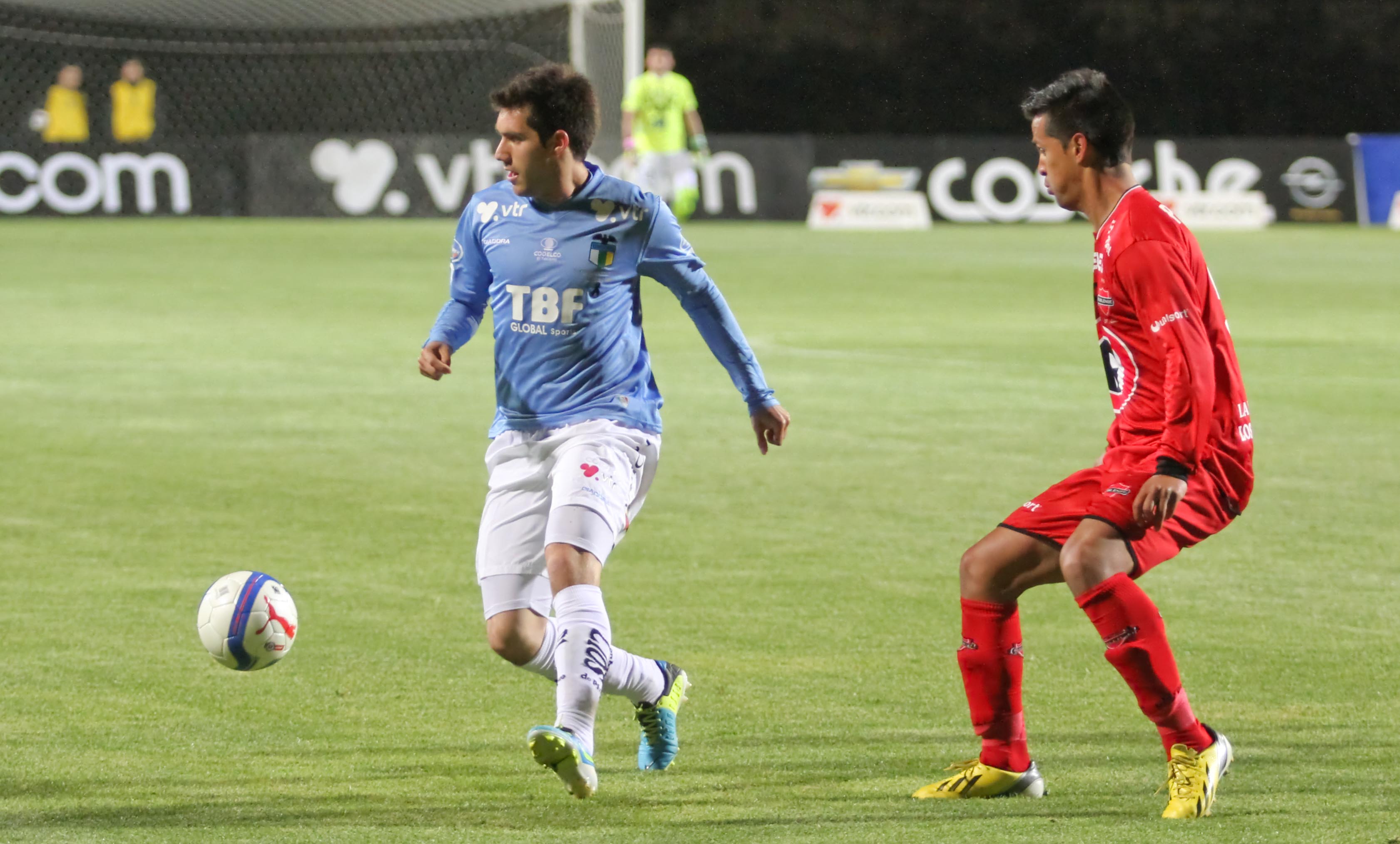 Tres celestes componen la nómina final para el Esperanzas de Toulon